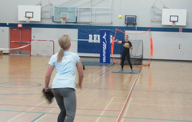 Most softball catches in one hour by a pair | Guinness World Records