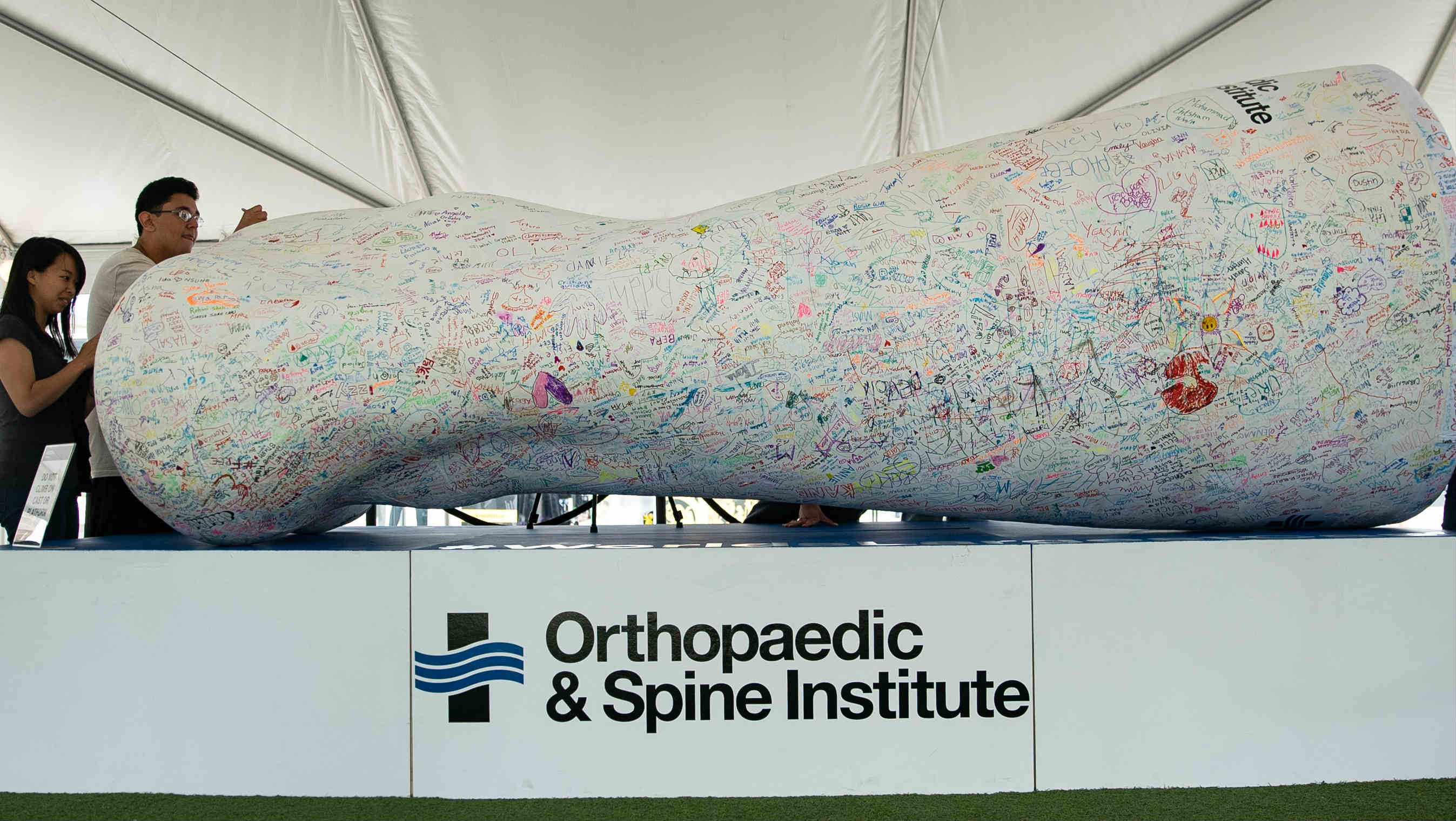 Largest orthopedic cast | Guinness World Records