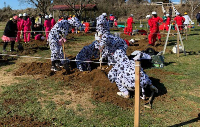 Largest hole digging championship | Guinness World Records