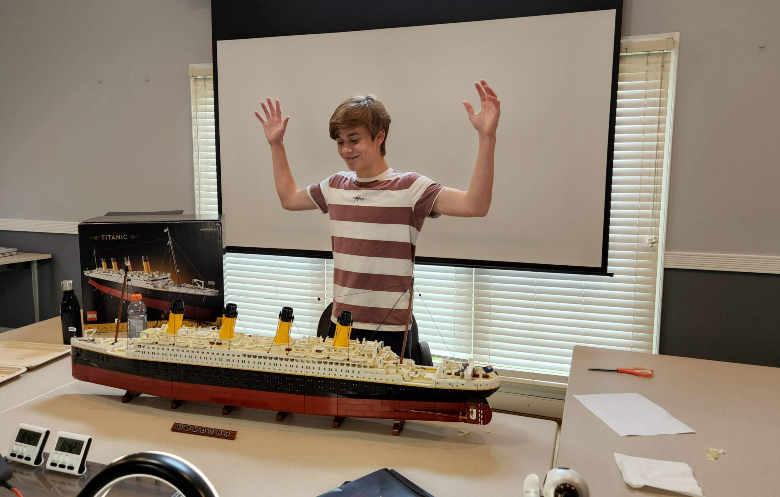 Fastest time to build the LEGO® Titanic | Guinness World Records