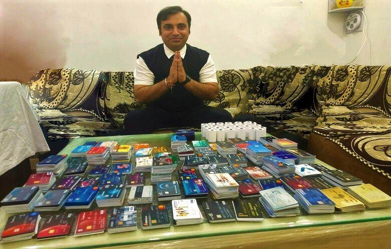 Largest collection of valid credit cards | Guinness World Records