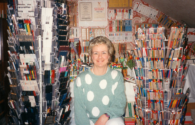 Largest collection of ball-point pens | Guinness World Records