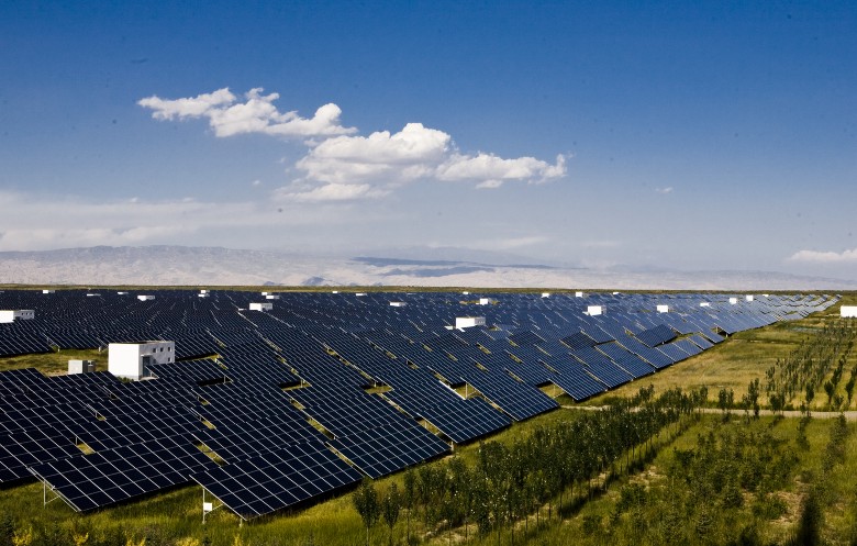 Highest capacity hydro-solar power station | Guinness World Records