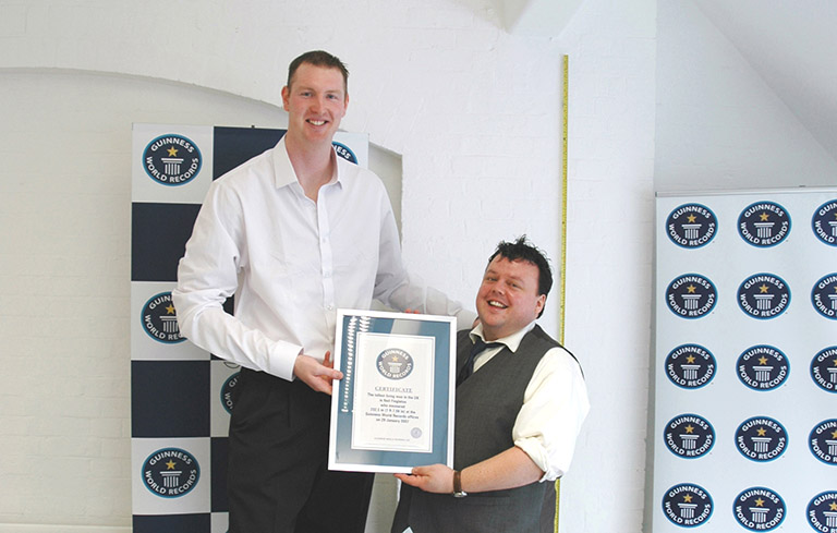 Tallest actor ever | Guinness World Records