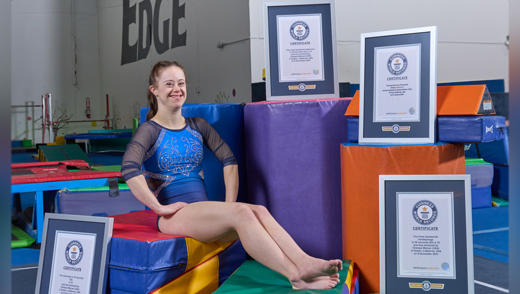 Most pull ups in 30 seconds (female) (II2) | Guinness World Records