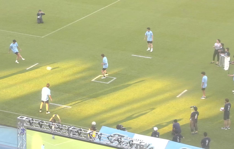 Most passes in a cross formation by a team of five in one minute ...