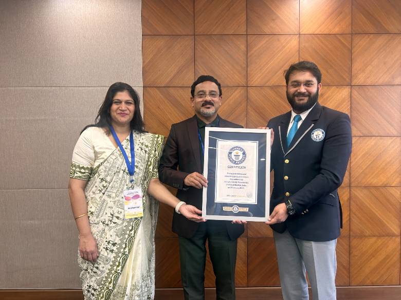 Largest commercial advertising production lesson | Guinness World Records