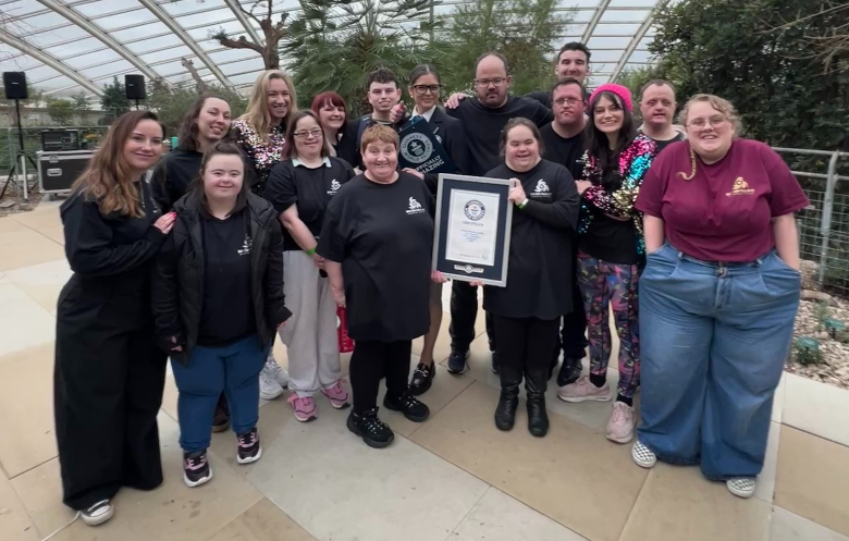 Most twirls in relay in one hour (team) | Guinness World Records