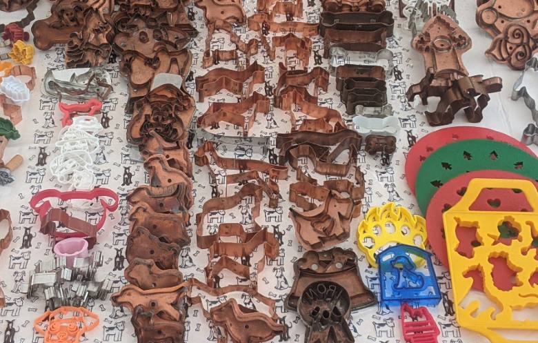 Largest collection of cookie cutters | Guinness World Records