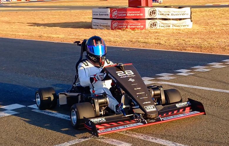 Fastest 0-60 mph acceleration - electric kart (prototype) | Guinness ...