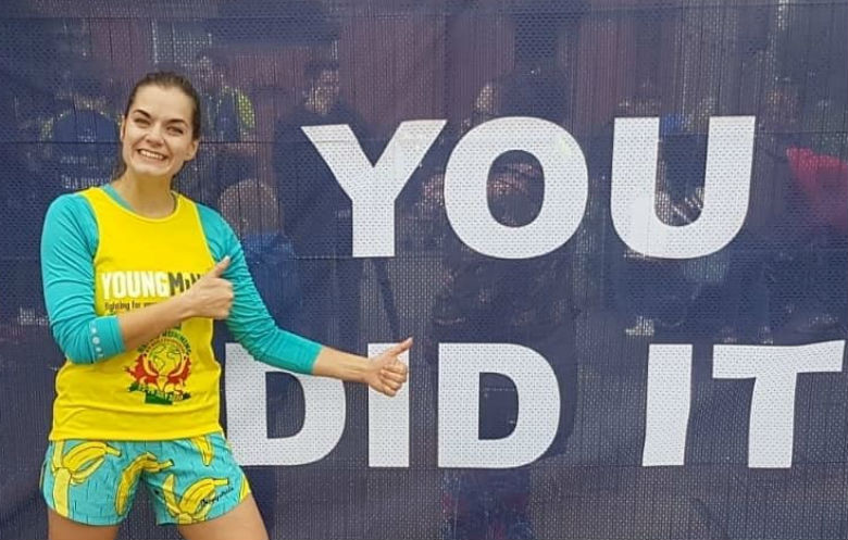 Fastest half marathon running backwards (female) | Guinness World Records