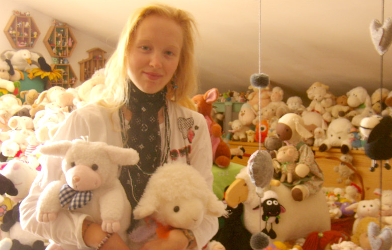 Largest collection of sheep-related items | Guinness World Records