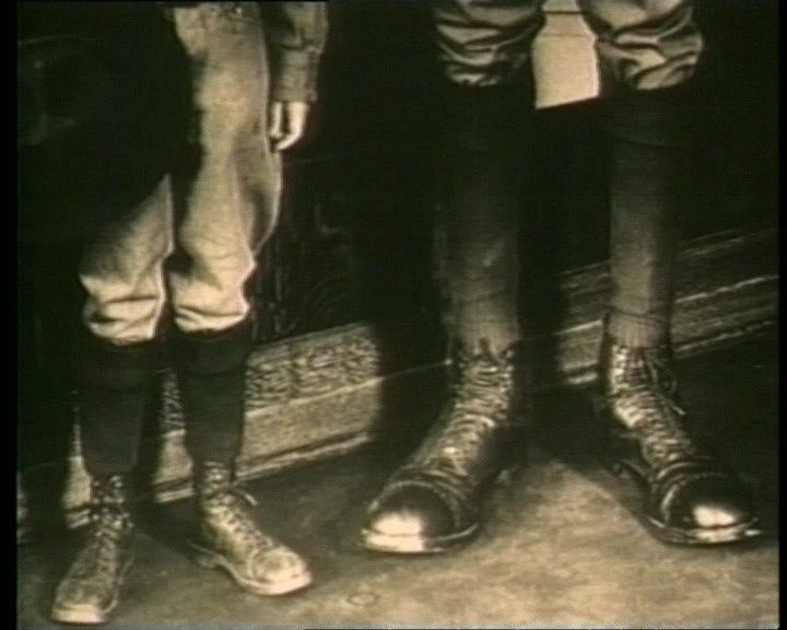 Largest feet ever | Guinness World Records