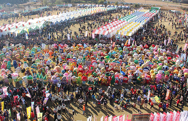 Largest gathering mascots (different mascots) | Guinness World Records