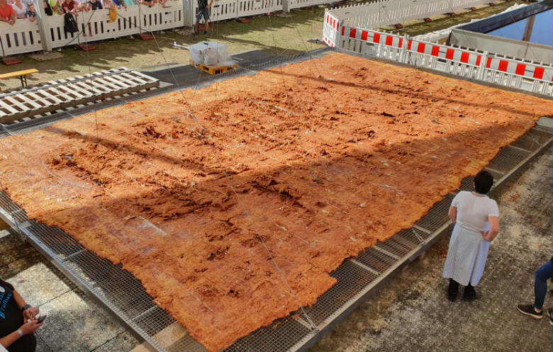 Largest schnitzel (cutlet, escalope, cachopo) | Guinness World Records