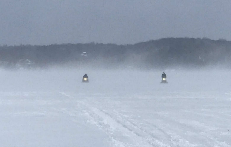 Snowmobile - greatest distance in 24 hours (team) | Guinness World Records